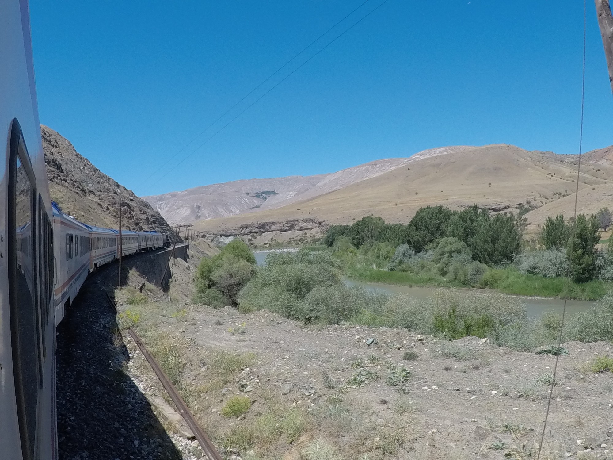 How To Travel On The Dogu Express Turkey - A Vagabond Life